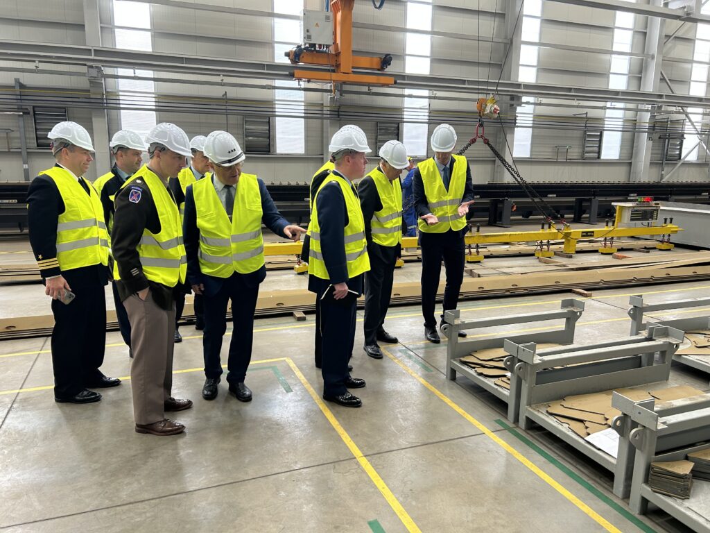 US Ambassador Kenneth Merten visit at MTG Dolphin Shipyard » MTG DOLPHIN